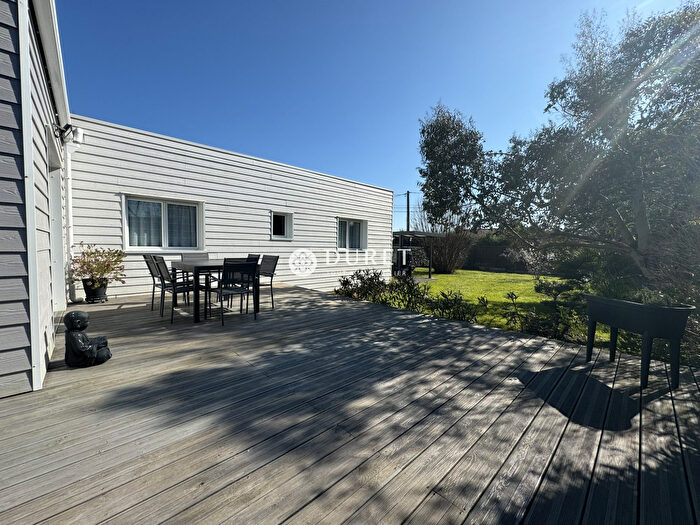 Maison à vendre - Challans, Route de Cholet, Route de la Roche-sur-Yon - 5 pièces - 4 chambres