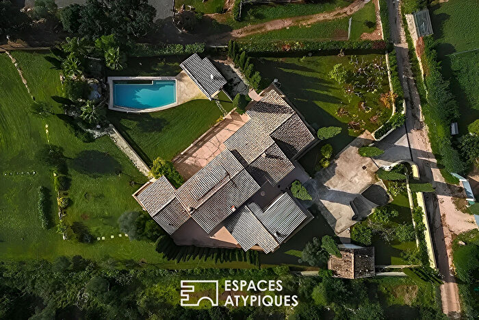 Maison à vendre - Solliès-Pont - 7 pièces - 4 chambres