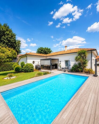 Parentis-en-Born : Maison 6 pièces à vendre
