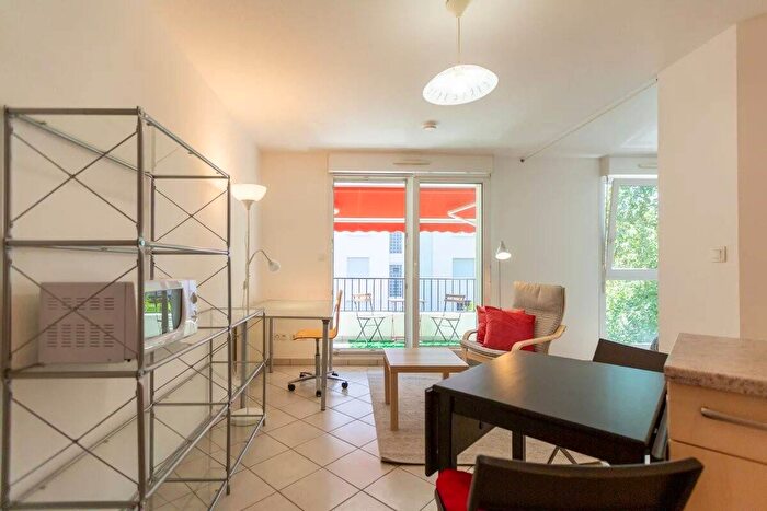 Appartement à louer - Neudorf Sud Centre, Strasbourg - 2 pièces