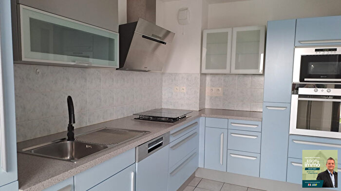 Appartement à louer - Saint-Louis - 3 pièces - 2 chambres