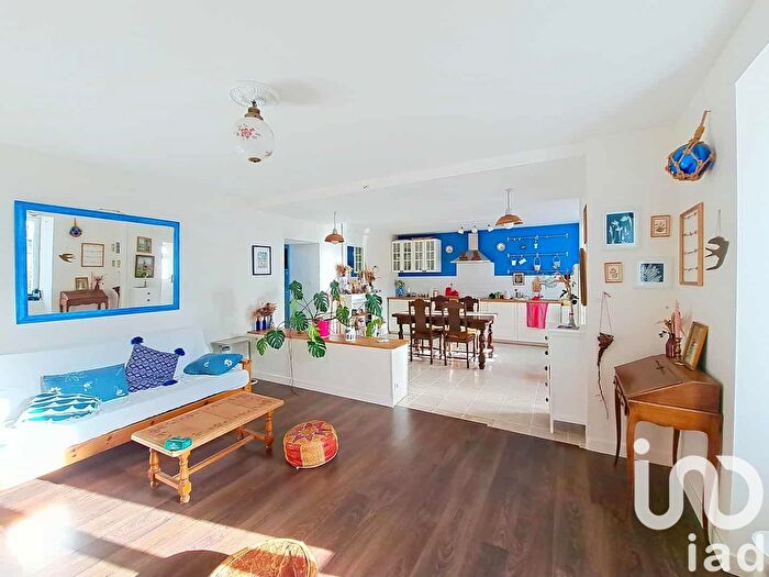 Maison à vendre - Broons - 8 pièces - 4 chambres