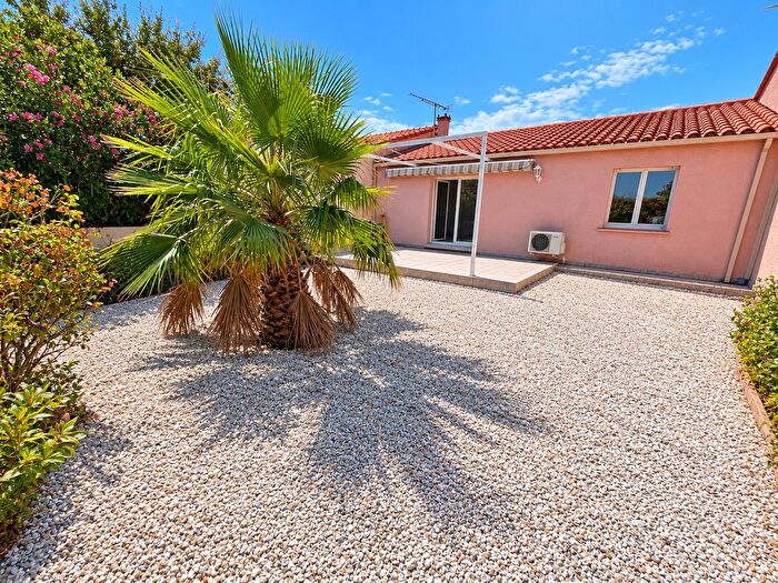 Maison 3 pièces à louer - Llupia