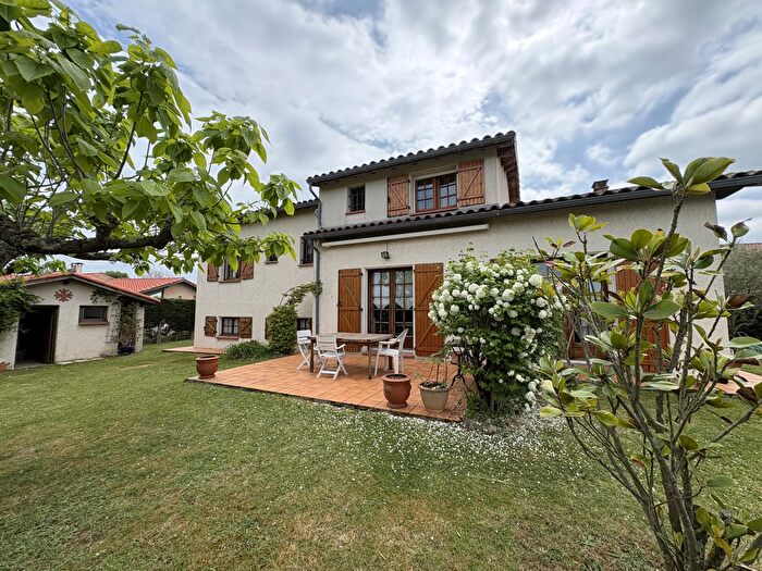 Maison 7 pièces à vendre à La Salvetat-Saint-Gilles