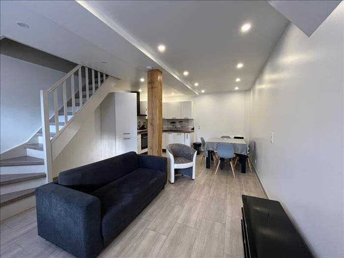 Chémery : Maison 2 pièces à louer