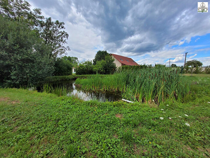 Maison à vendre - Louhans - 5 pièces - 3 chambres