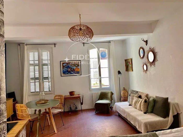 Appartement 1 pièce à Les Grandes Carmes, Marseille 2ème arrondissement, à louer