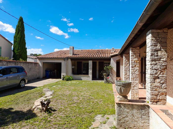 Maison 3 pièces à Redessan, à louer