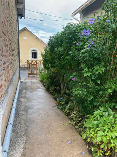 Maison à louer - Périgueux, Toulon, Beaulieu - 4 pièces - 2 chambres