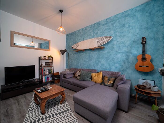 Appartement à vendre - Marseille e , Le Camas - 3 pièces - 2 chambres