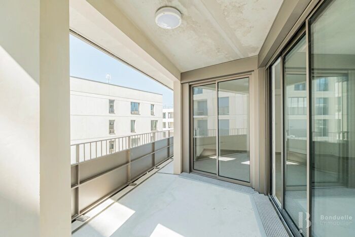 Appartement à louer - Bordeaux, Gare Saint-Jean - 4 pièces - 3 chambres