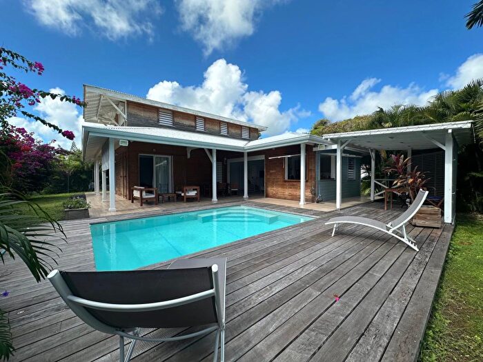 Maison à vendre - Saint-François - 4 pièces - 3 chambres