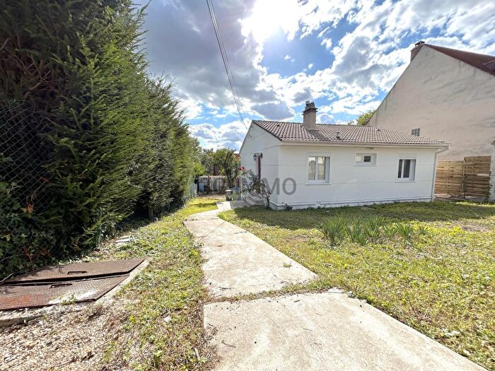 Maison 4 pièces à Montfermeil, Les Oiseaux, à vendre