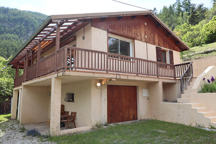 Maison à vendre - Colmars - 5 pièces - 4 chambres