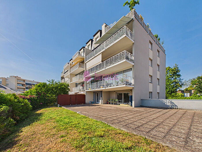 Montigny-lès-Metz, Friches : Appartement 6 pièces à vendre
