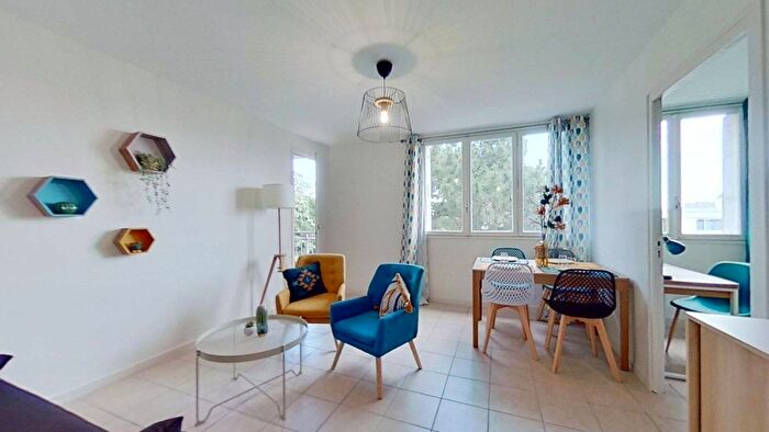Bron Centre-Le Rafour - Appartement 4 pièces à louer