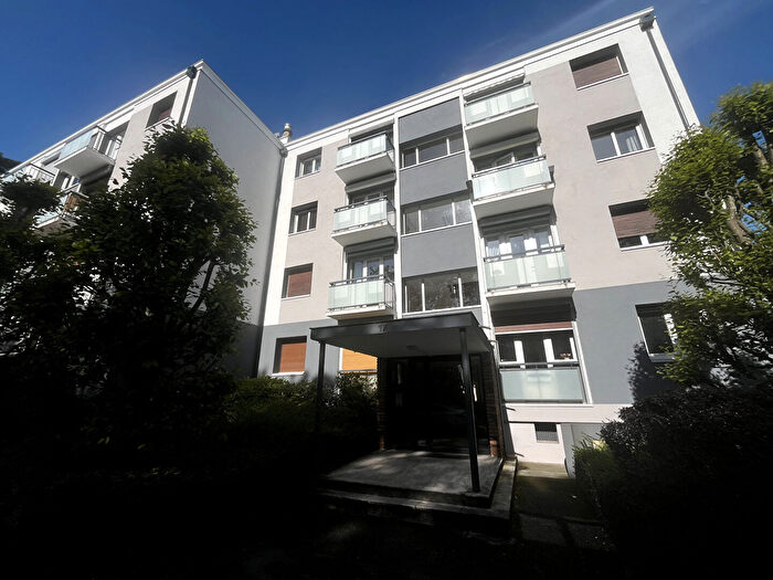 Appartement 3 pièces à louer à Bourg-la-Reine, Blagis