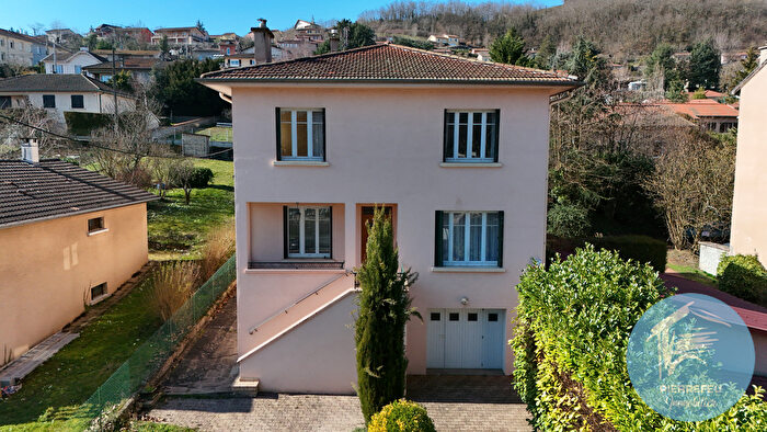 Maison à vendre - Tarare - 8 pièces - 5 chambres