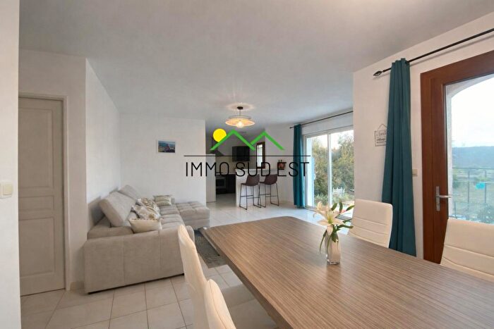 Maison à vendre - Larnas - 5 pièces - 4 chambres