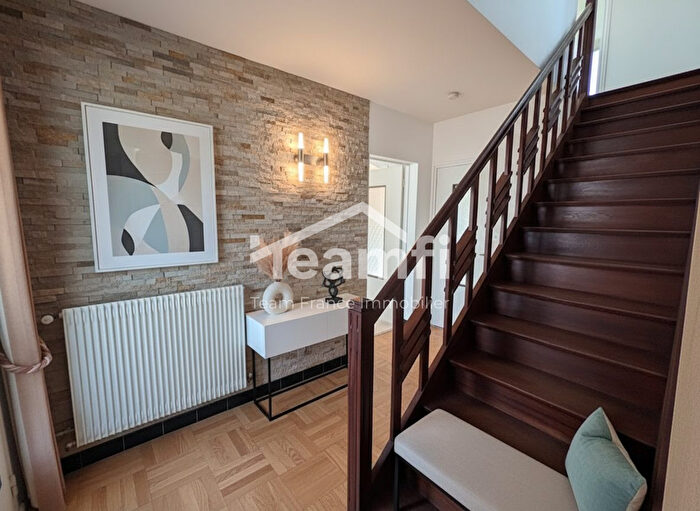 Maison à vendre - Châteauroux, Bitray, La Belle Etoile, Le Buxerioux, Le Fontchoir - 4 pièces - 3 chambres