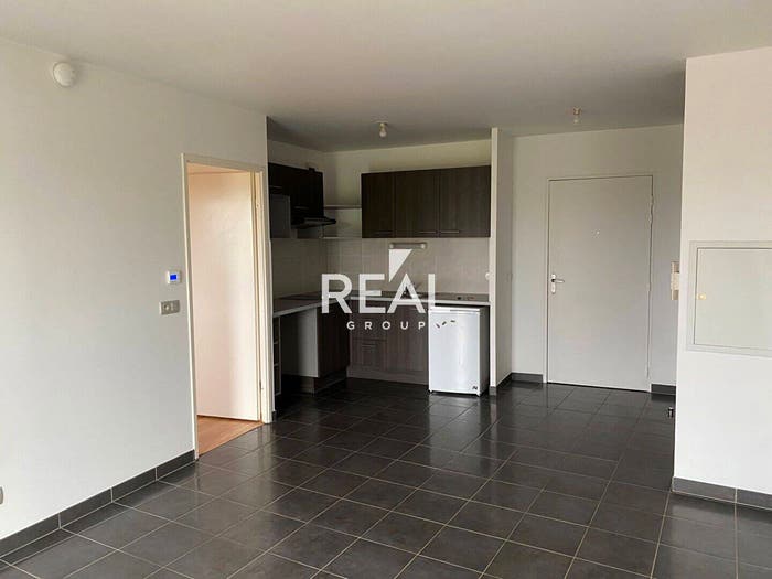 Mairie Bourg, Bègles : Appartement 2 pièces à louer
