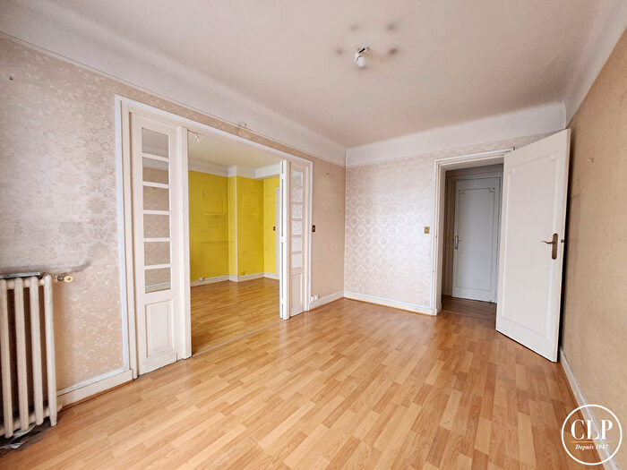 Appartement 4 pièces à vendre - Montreuil, Signac, Mûrs à Pêches