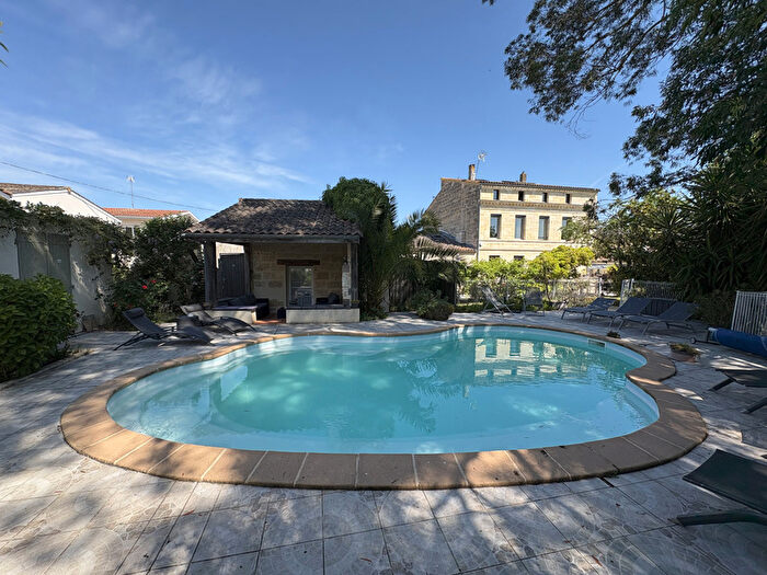 Pauillac - Maison 10 pièces à vendre