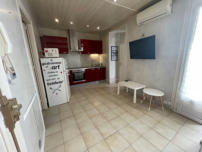 Appartement 2 pièces à Sète, Centre-ville, à vendre