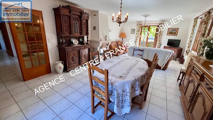 Trouy - Maison 5 pièces à vendre