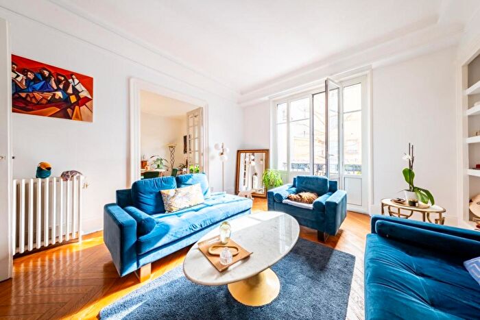 Appartement à vendre - Dijon, Centre-ville - 4 pièces - 2 chambres