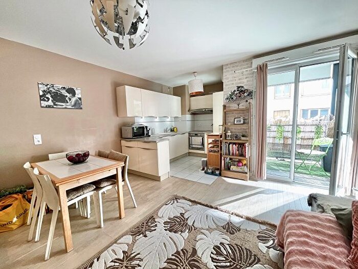 Appartement à vendre - Maisons-Alfort, Les Julliottes - 3 pièces - 2 chambres