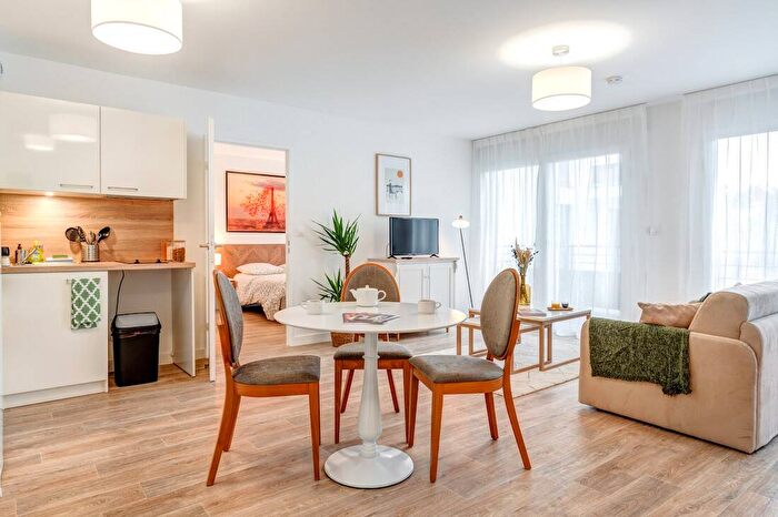 Appartement à louer - Bord de Seine-Les Martinets, Rueil-Malmaison - 2 pièces - 1 chambre