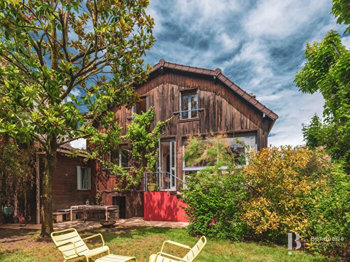 Meudon, Centre-ville : Maison 8 pièces à vendre