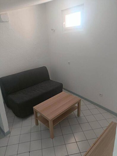 Centre Ville, Aix-en-Provence : Appartement 2 pièces à louer