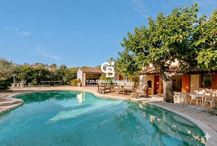 Maison à vendre - Antibes, Rastines, Super Antibes, Laval, La Fontonne - 6 pièces - 3 chambres