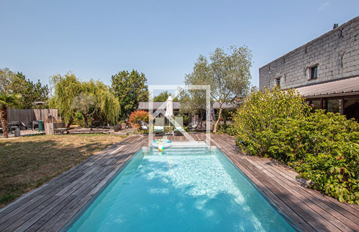 Maison à vendre - Bouchemaine - 8 pièces - 5 chambres