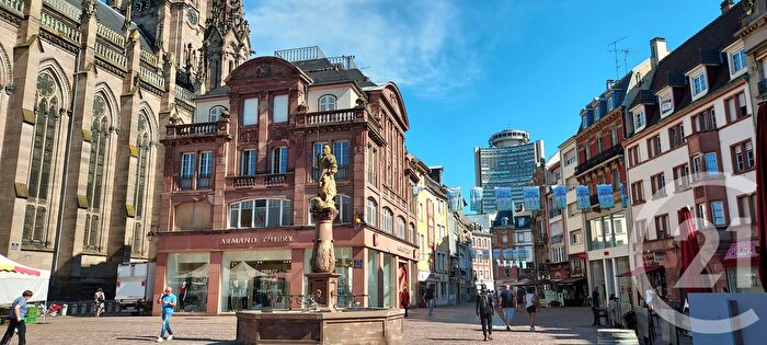 Appartement à louer - Mulhouse, Centre historique - 3 pièces - 2 chambres
