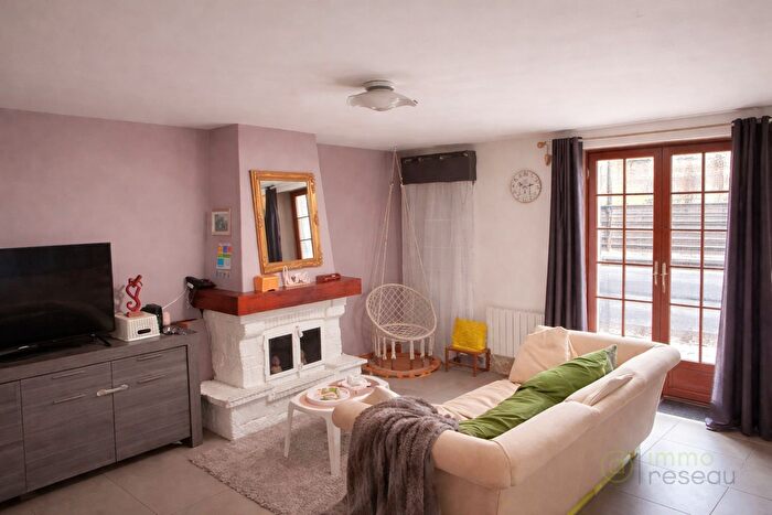 Maison à vendre - Yvrac-et-Malleyrand - 9 pièces - 6 chambres