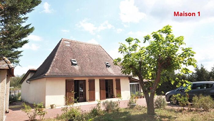 Maison à vendre - Échourgnac - 12 pièces - 6 chambres