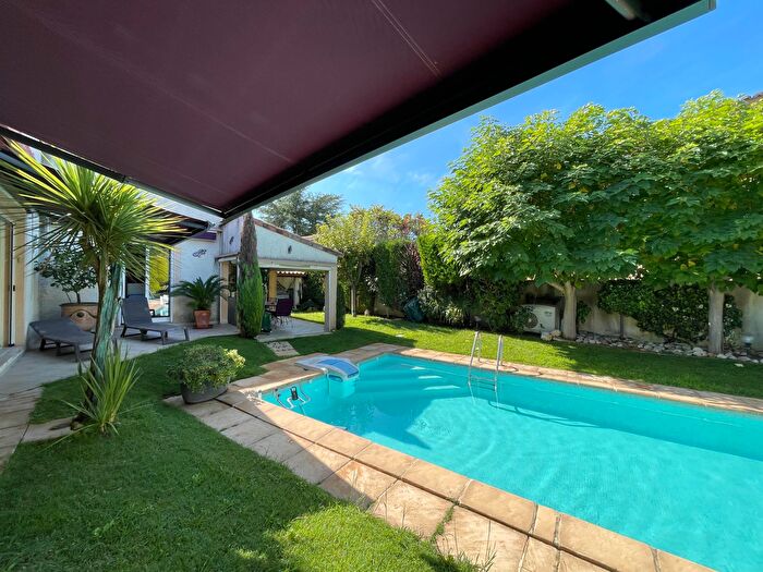 Maison à vendre - Saint-Mamert-du-Gard - 5 pièces - 3 chambres