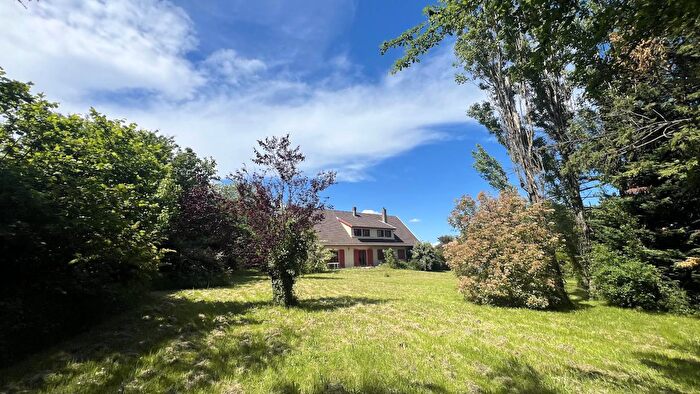 Maison à vendre - Dommartin - 6 pièces - 4 chambres