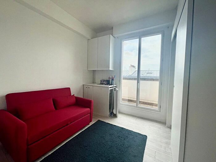 Appartement à louer - Porte Dauphine, Paris ème arrondissement - 1 pièce - 1 chambre