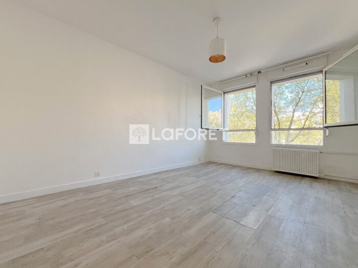 Appartement 2 pièces à vendre à Montrouge, La Vache Noire