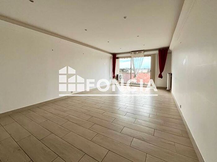 Appartement à louer - Notre-Dame, Cholet - 3 pièces - 2 chambres