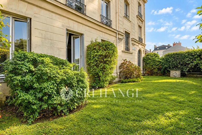 Appartement 5 pièces à louer à Saint-Germain-en-Laye, Centre-ville, Quartiers forestiers