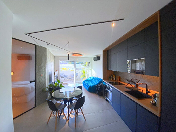 Appartement à vendre - Villeneuve-Loubet - 2 pièces - 1 chambre