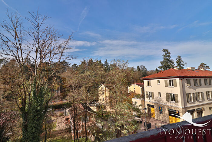 Appartement à vendre - Charbonnières-les-Bains - 3 pièces - 2 chambres