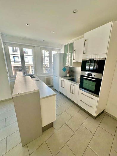 Krutenau Centre Est, Strasbourg : Appartement 3 pièces à louer