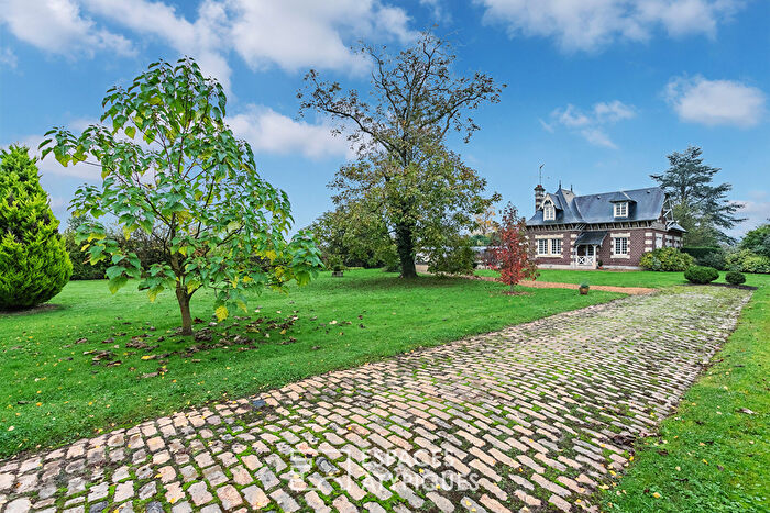 Maison à vendre - Guiscard - 7 pièces - 5 chambres