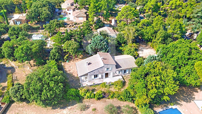 Maison à vendre - Bédoin - 7 pièces - 4 chambres